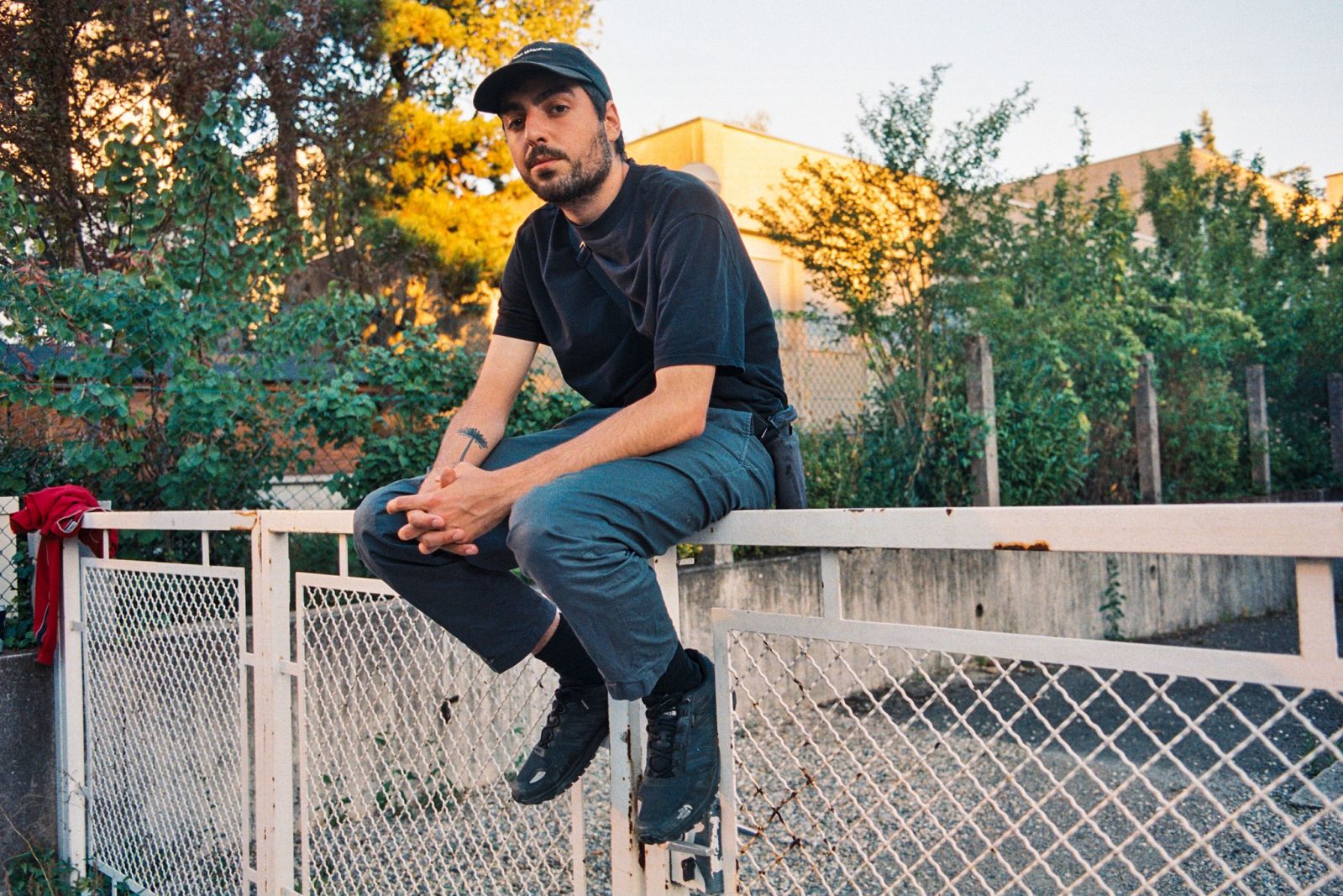 Okis le rouilleur arrive - Sidekicks - Abcdr du Son